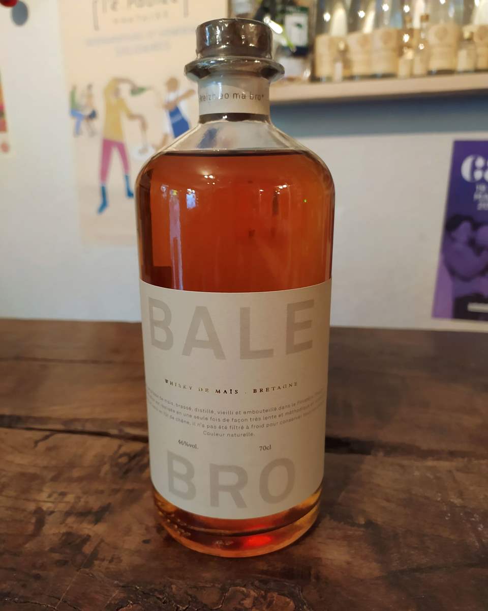 Un nouveau whisky breton ET bio dispo dans votre cave nantaise ...